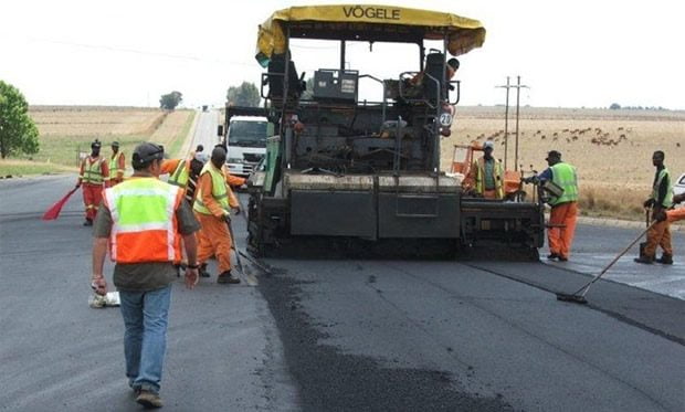 Govt signs K1.7bn contract to rehabilitate Mutanda-Mwinilunga road ...