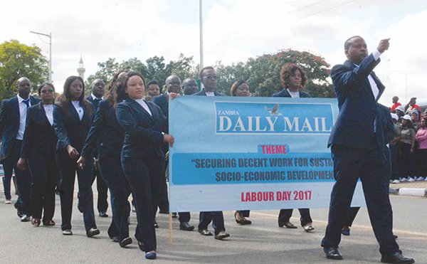 Daily Mail moves to retrench workers – Zambia: News Diggers!
