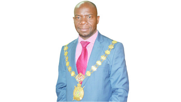 Mayor unveils plans to open radio station – Zambia: News Diggers!