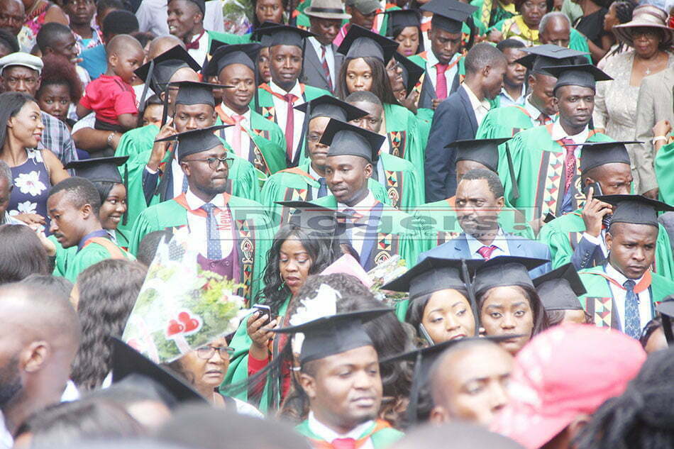 Public officials should provide good examples to graduates seeking jobs ...