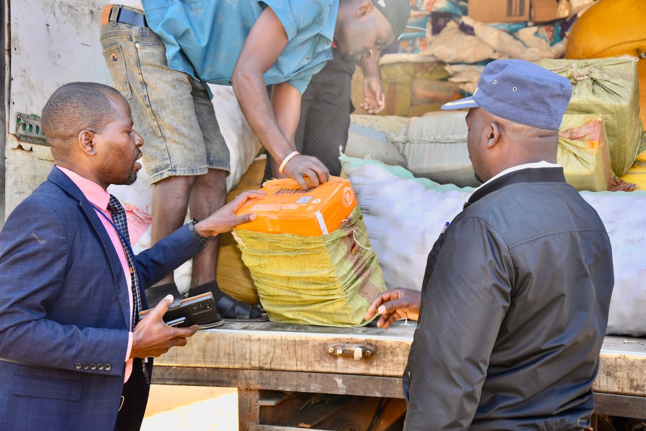 ZRA impounds truck carrying 300 cases of Konyagi – Zambia: News Diggers!