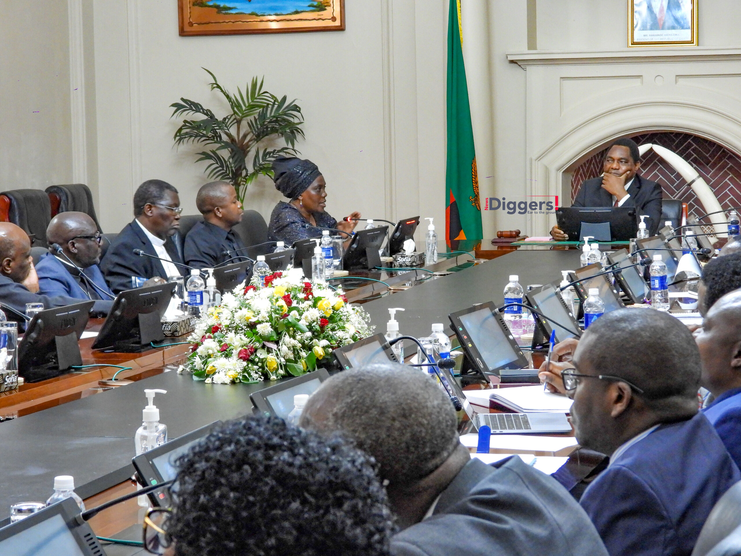 Katebe challenges HH on Bill 7 as dialogue drags – Zambia: News Diggers!